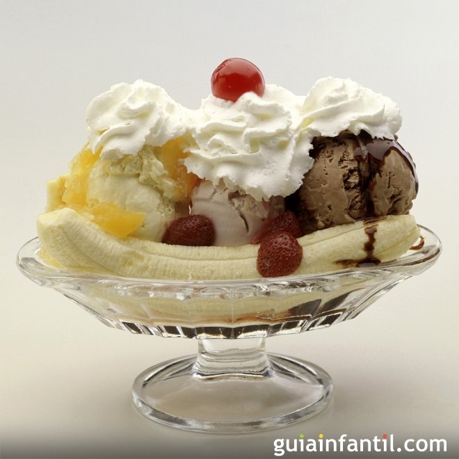 Receta de helado banana split para niños