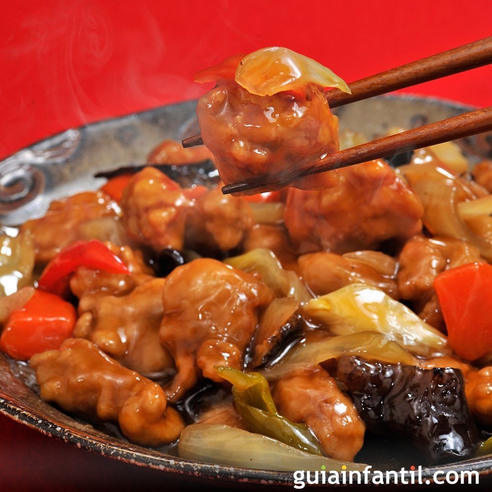 Cerdo agridulce, comida tradicional china